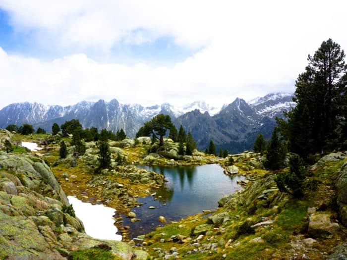 Hiking in the Pyrenees (Pyrenees Trekking) - Kokopeli